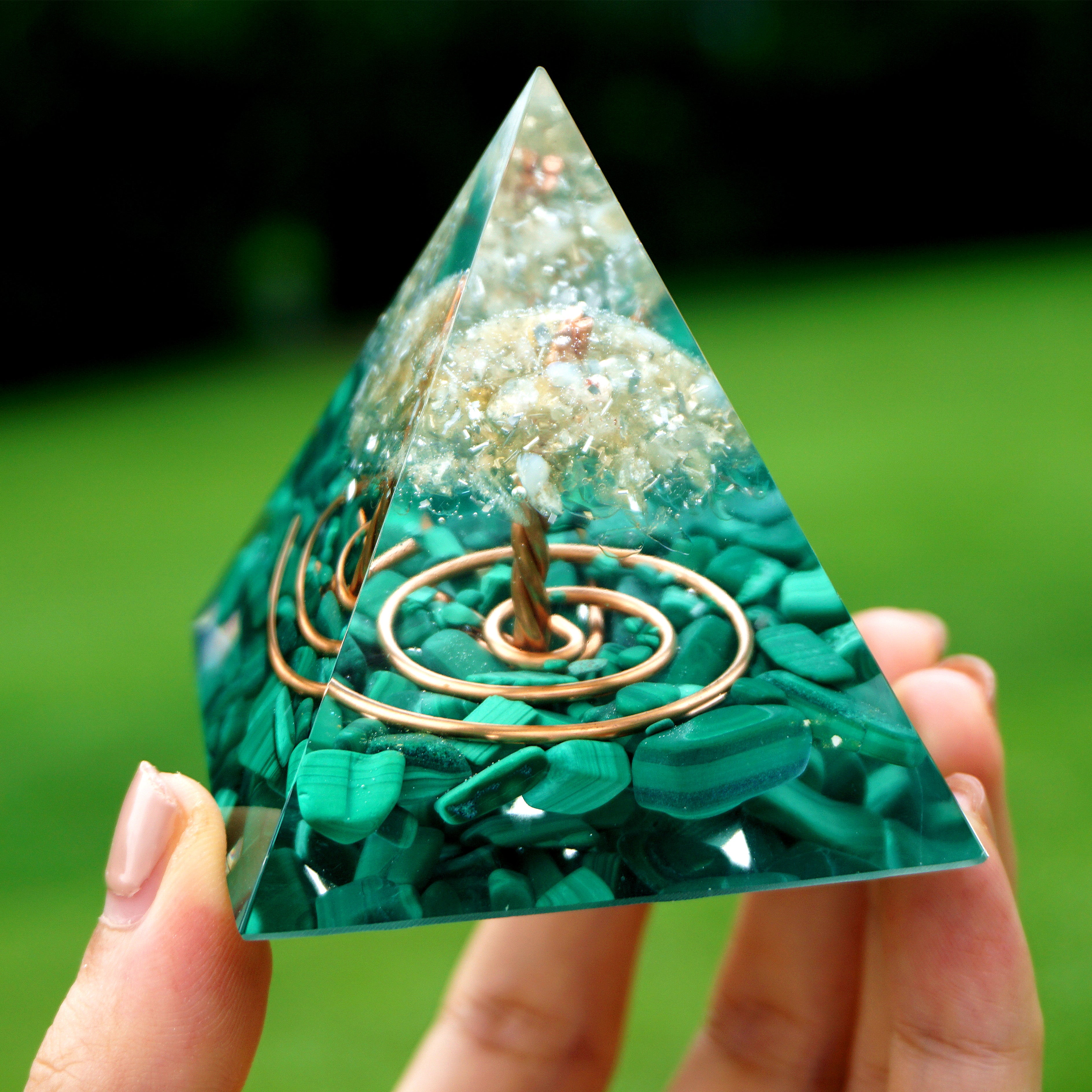Manifesting Magic Malachite Pyramid – Project Yourself